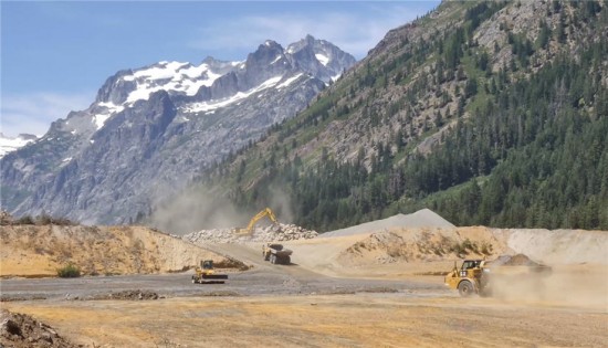 Photos of a remote $200-million mine cleanup in Washington State ...