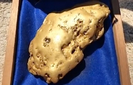 Massive gold nugget for sale in California - MINING.COM