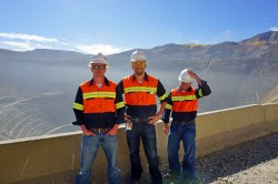 ARCHIVE: Photo essay of Bingham Canyon after landslide - MINING.COM