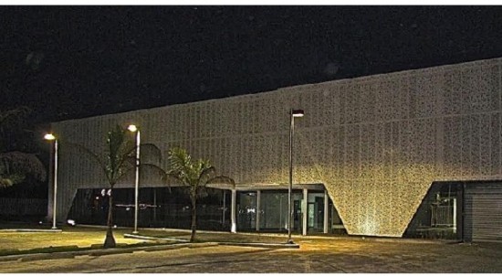 Fourteen of the world's largest diamond companies moving into new ...