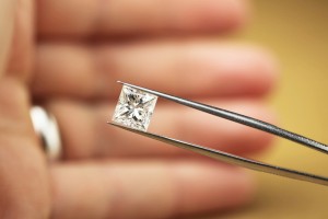 Seven diamond miners form group to fight synthetics - MINING.COM