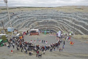 Alrosa’s biggest diamond mine goes underground - MINING.COM