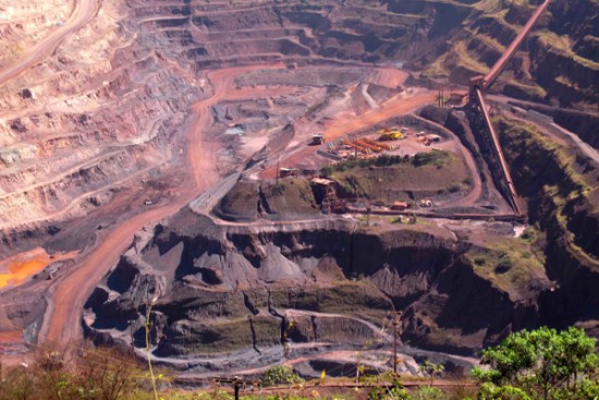 Vale adds to iron ore supply glut — second highest ever quarterly ...