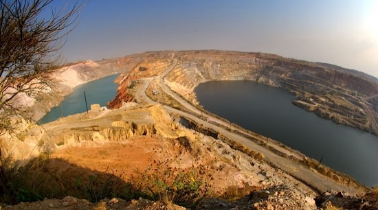 Congo gives up plans to change mining code - MINING.COM