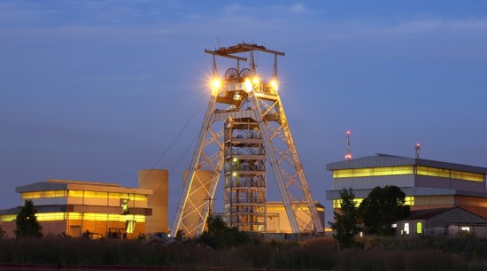 Parking brakes for gold mine hoist offers rapid stopping speeds ...