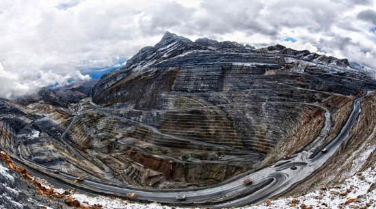 Peru’s Antamina halts mining after manager dies in accident - MINING.COM