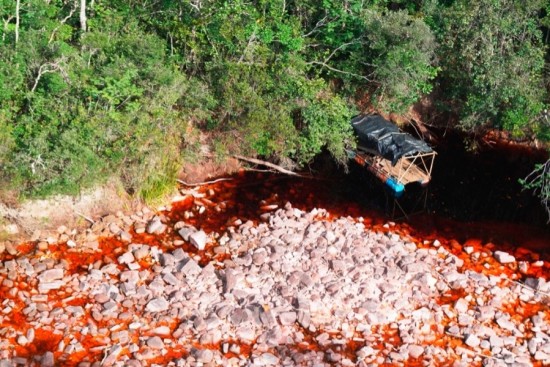 Illegal gold mining in Venezuela causing deaths, malaria, gang fights ...