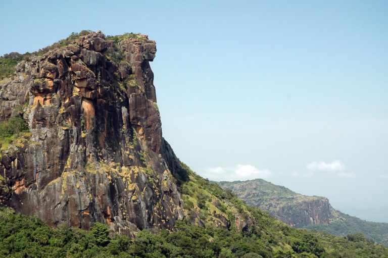 Major Guinea bauxite mine to start producing in 2019 - MINING.COM