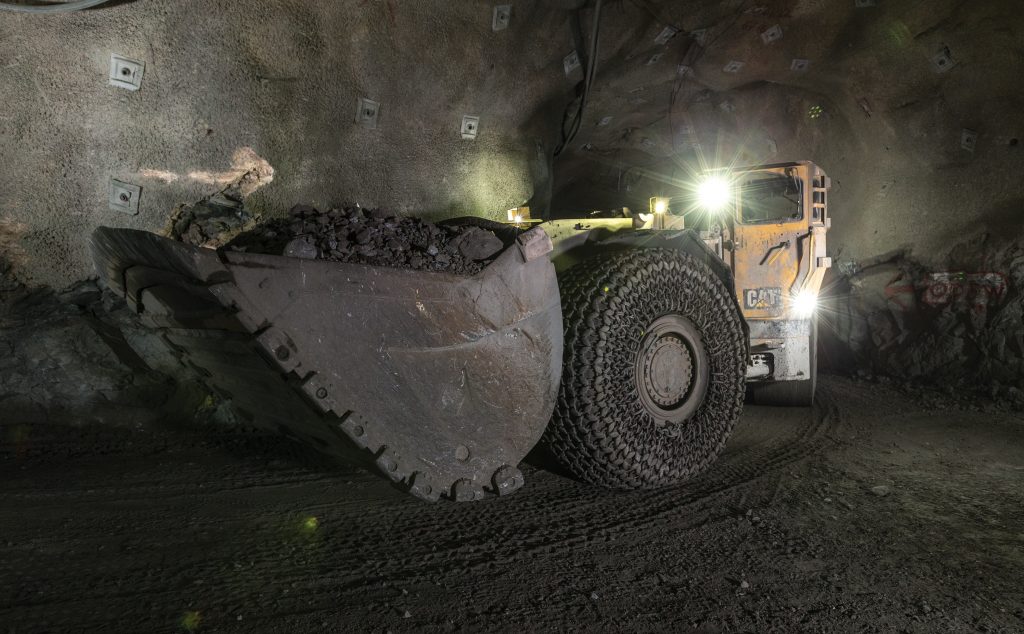 Caterpillar and Minetec announce agreement to develop underground hard ...