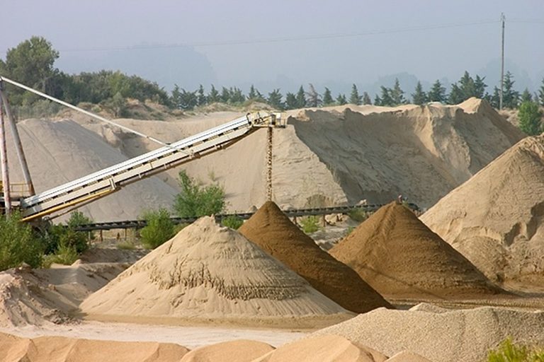 Weir Group posts 5% increase in Q1 orders, reiterates 2025 outlook ...