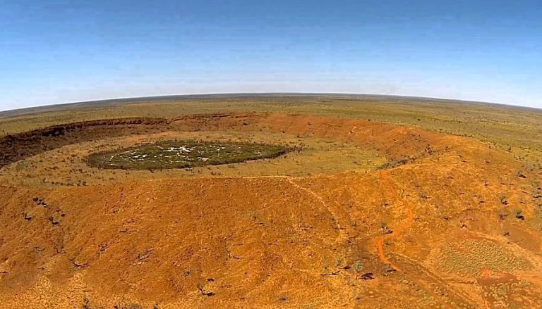 Australians find extremely rare mineral in meteorite impact crater ...