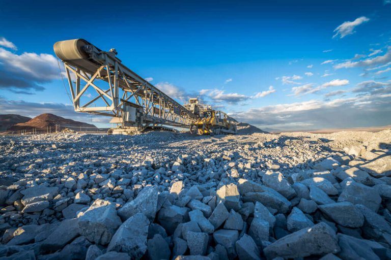 Grupo Mexico profit down 19% on sliding metal prices - MINING.COM