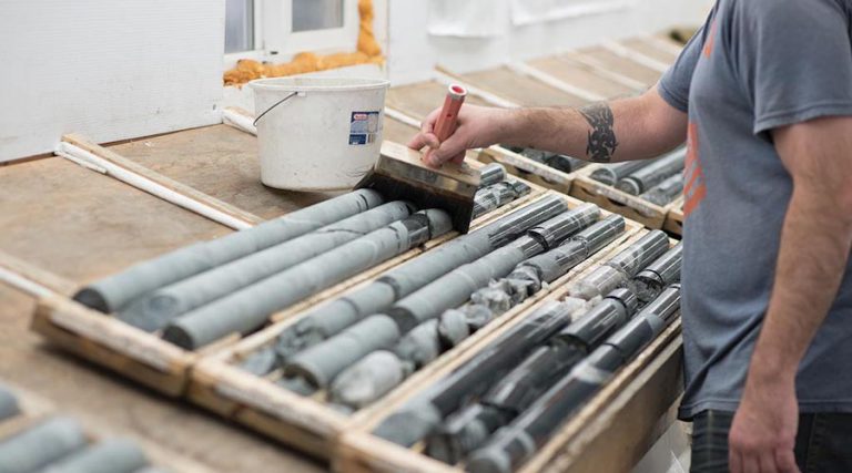 Nighthawk explores regions near Colomac in NWT - MINING.COM