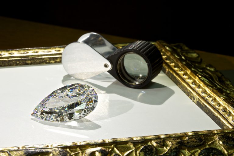 The diamond world is scrambling to keep buying Russian gems - MINING.COM