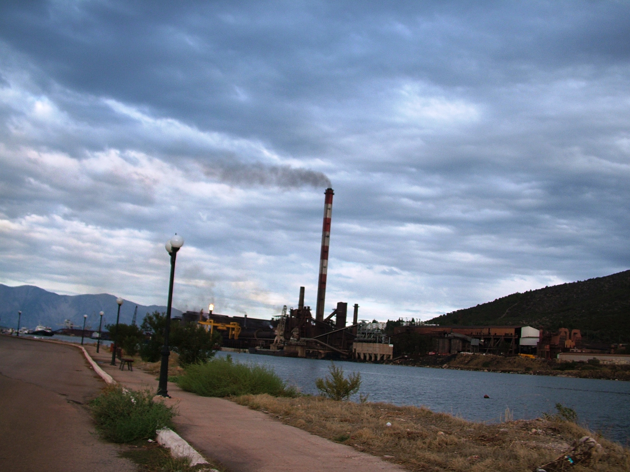 Greece to kick off sales of nickel producer Larco, power grid by year ...