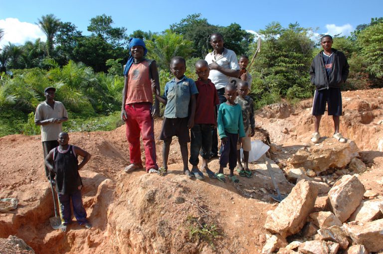 Program to monitor Congo artisanal cobalt miners expanded - MINING.COM