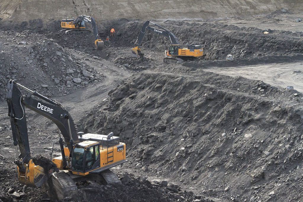Deere plans to expand in Australia, New Zealand - MINING.COM