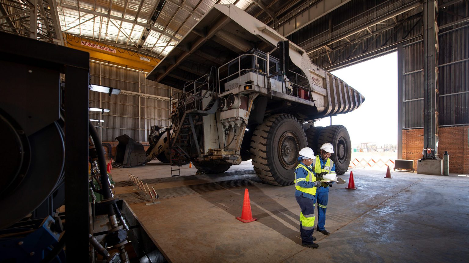Anglo American to divest from thermal coal operations by 2023 - MINING.COM