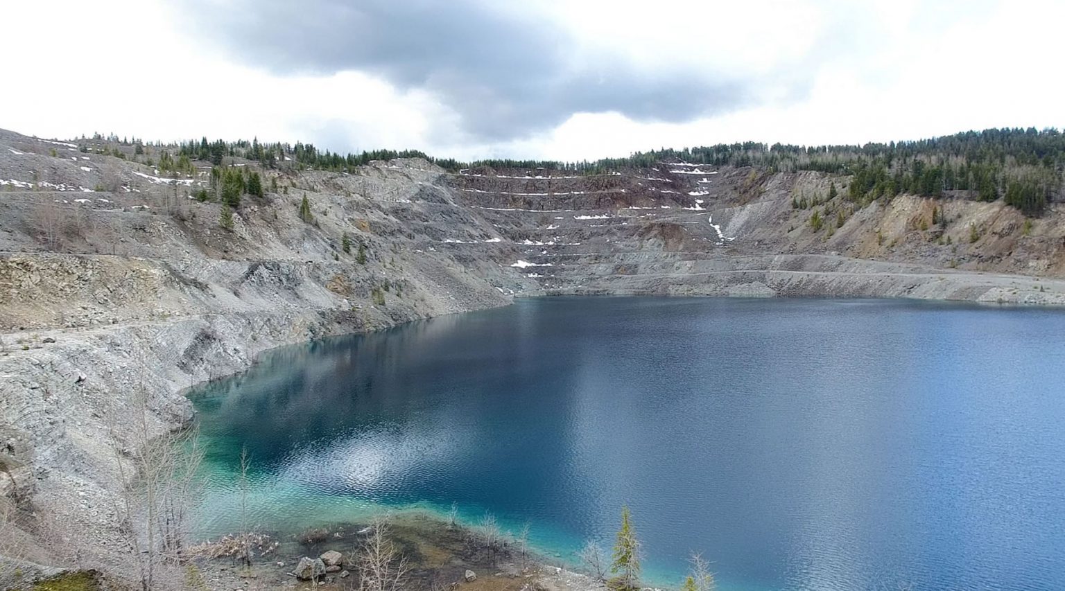 Historic Phoenix mine target of Gold Dawn’s airborne survey - MINING.COM