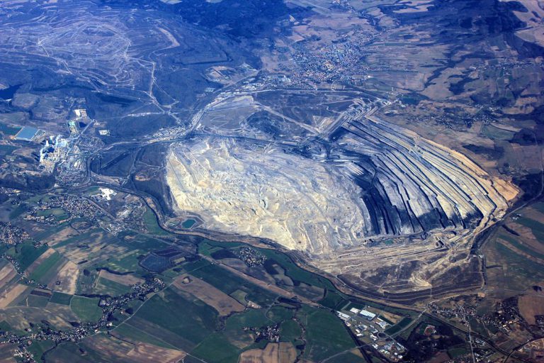Czech govt ready to talk about Turow mine with Poland - MINING.COM