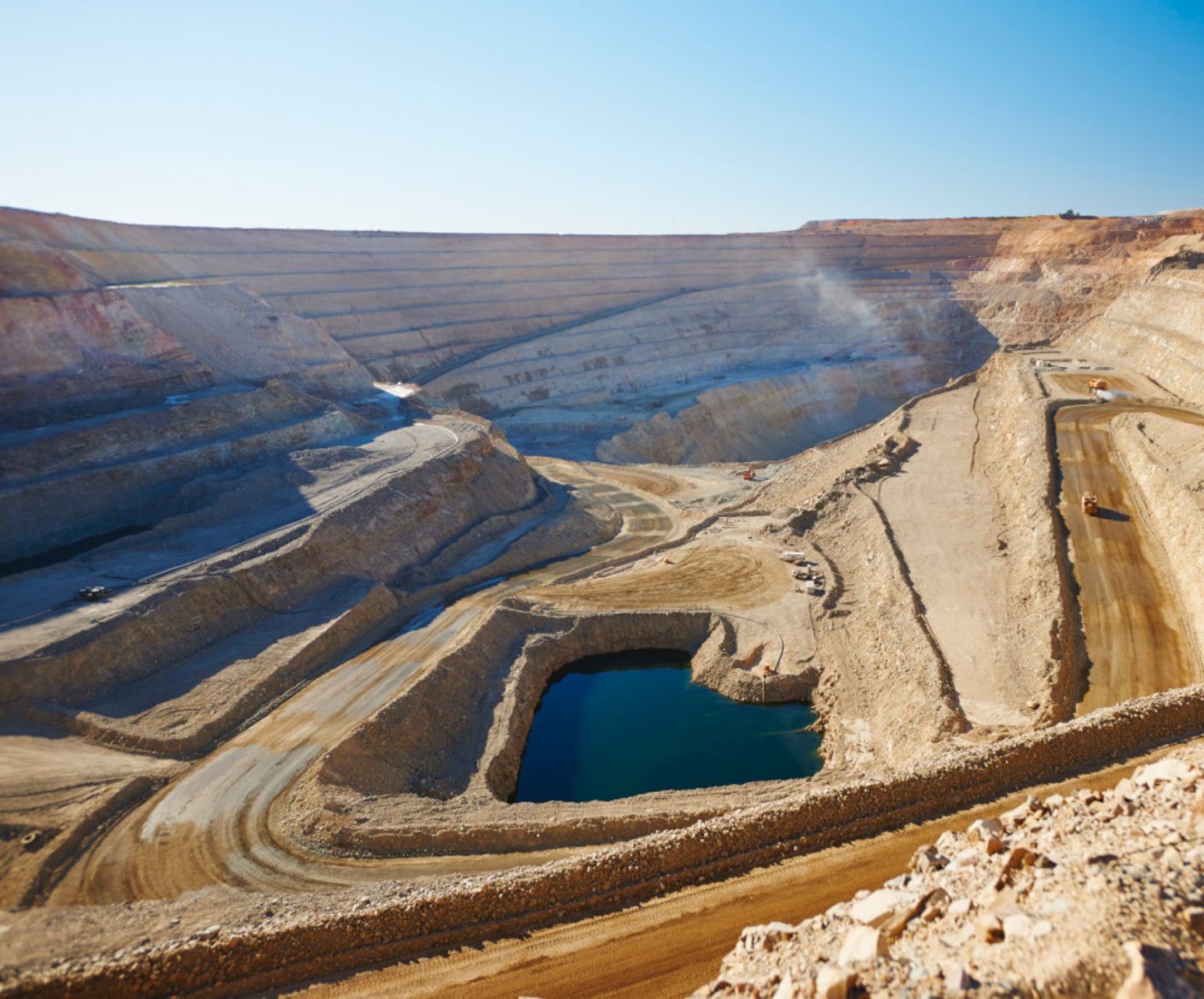 Newmont plumps final bid for Newcrest to $19.5bn - MINING.COM