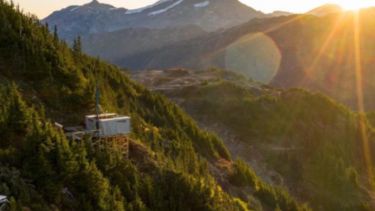 Enduro earns 100% of Newmont Lake in BC’s Golden Triangle - MINING.COM