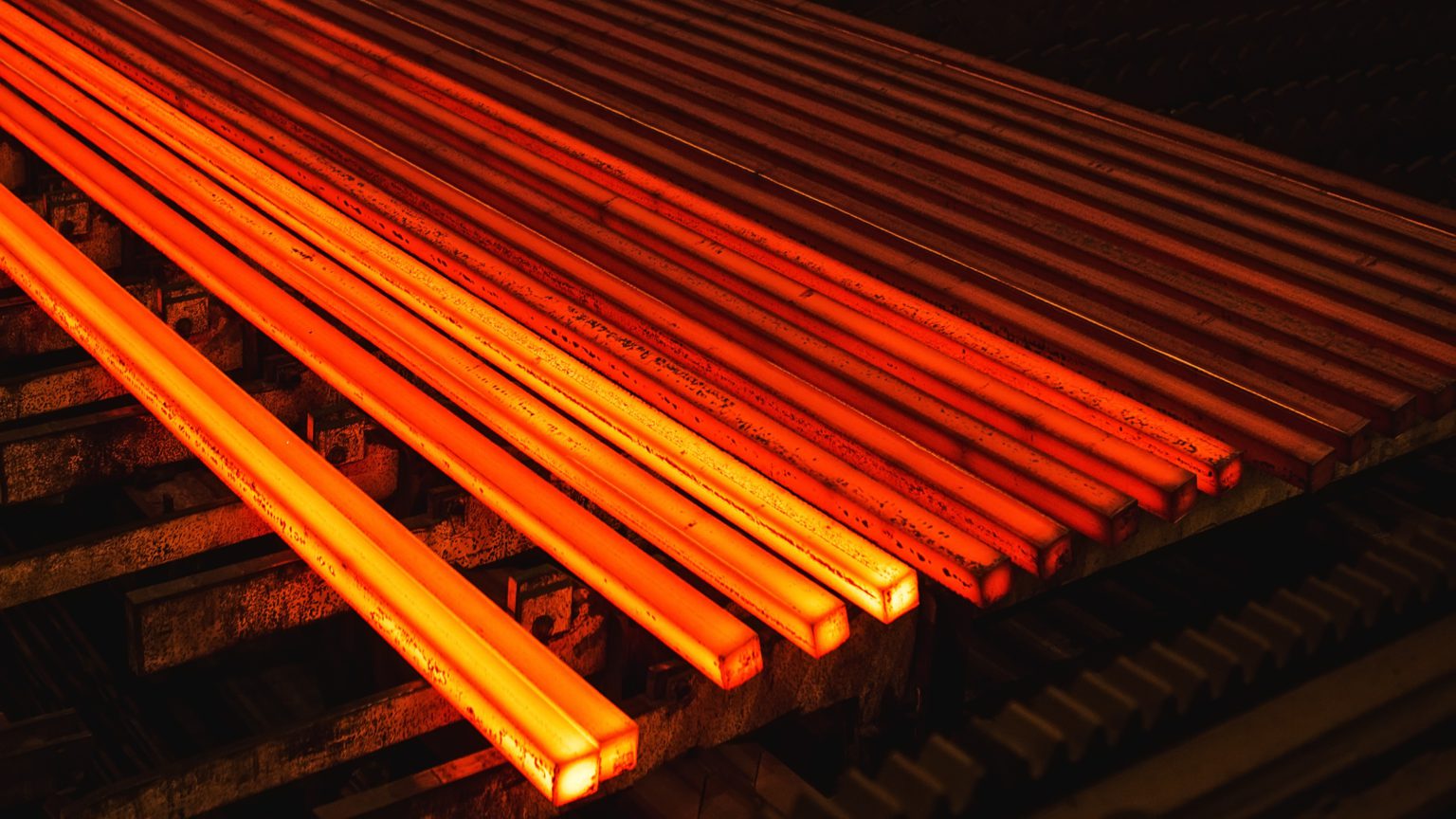 Iron ore price falls with BHP results, soft China demand in focus ...