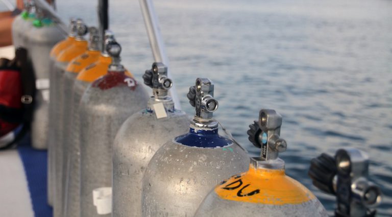 Lithium-oxygen batteries one step closer to moving out of the lab ...