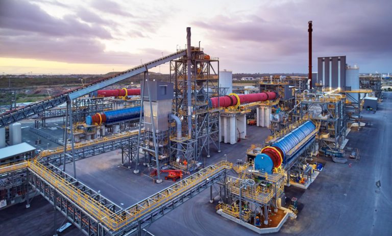 US carmakers passing up lithium from Australia’s first refinery ...