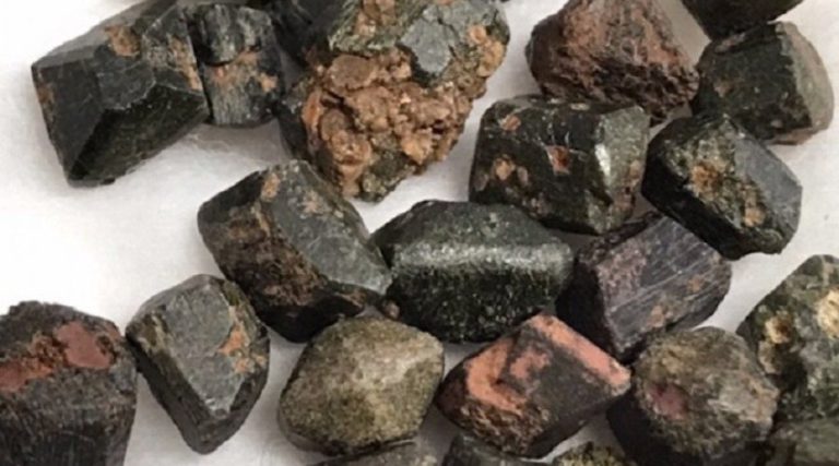 Scientists understand how to better study iron, other minerals - MINING.COM