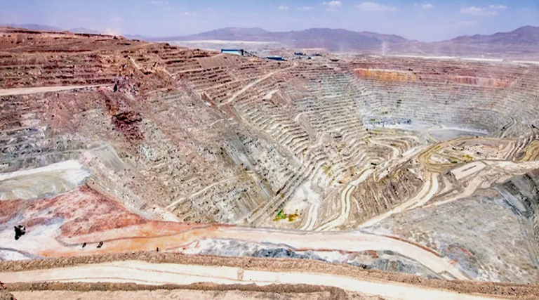 BHP tries to avert strike at Escondida copper mine in Chile - MINING.COM