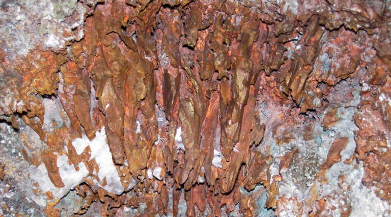 Copper catalyst may be essential for production of solar fuels from ...