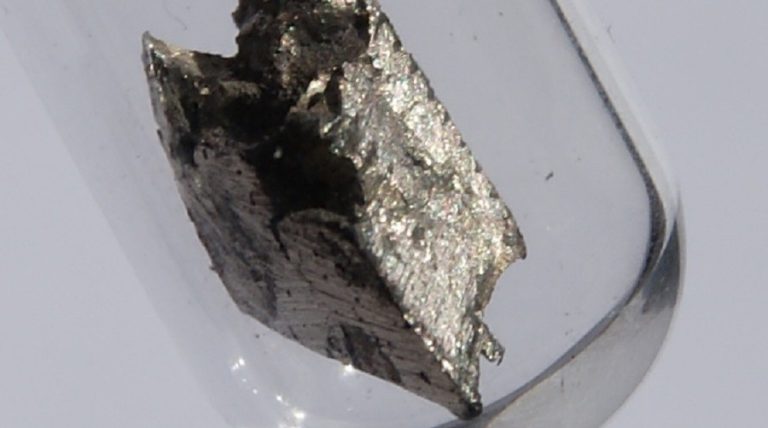 Scientists synthesize rare earth element key for biomedical research ...