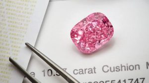 “Eternal Pink” diamond could fetch over $35m at auction - MINING.COM