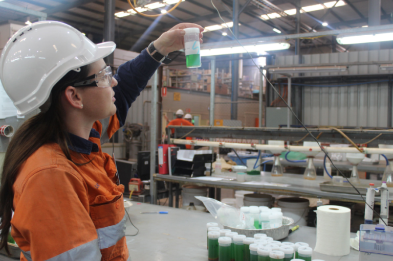 Australia hands out critical minerals grants - MINING.COM