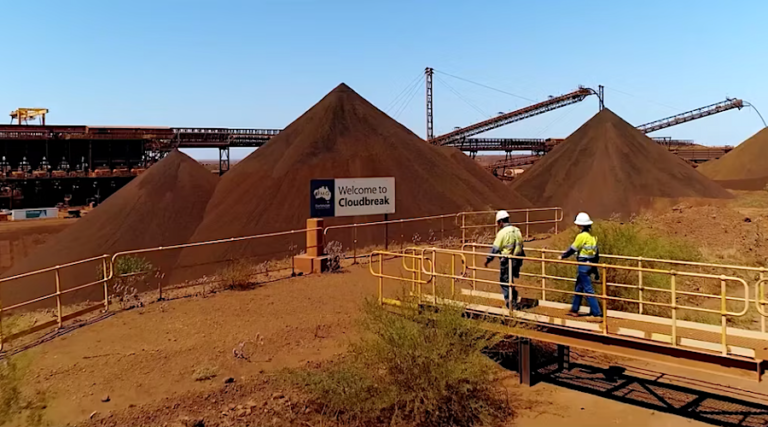 Fortescue to ship first iron ore from Gabon by year-end - MINING.COM
