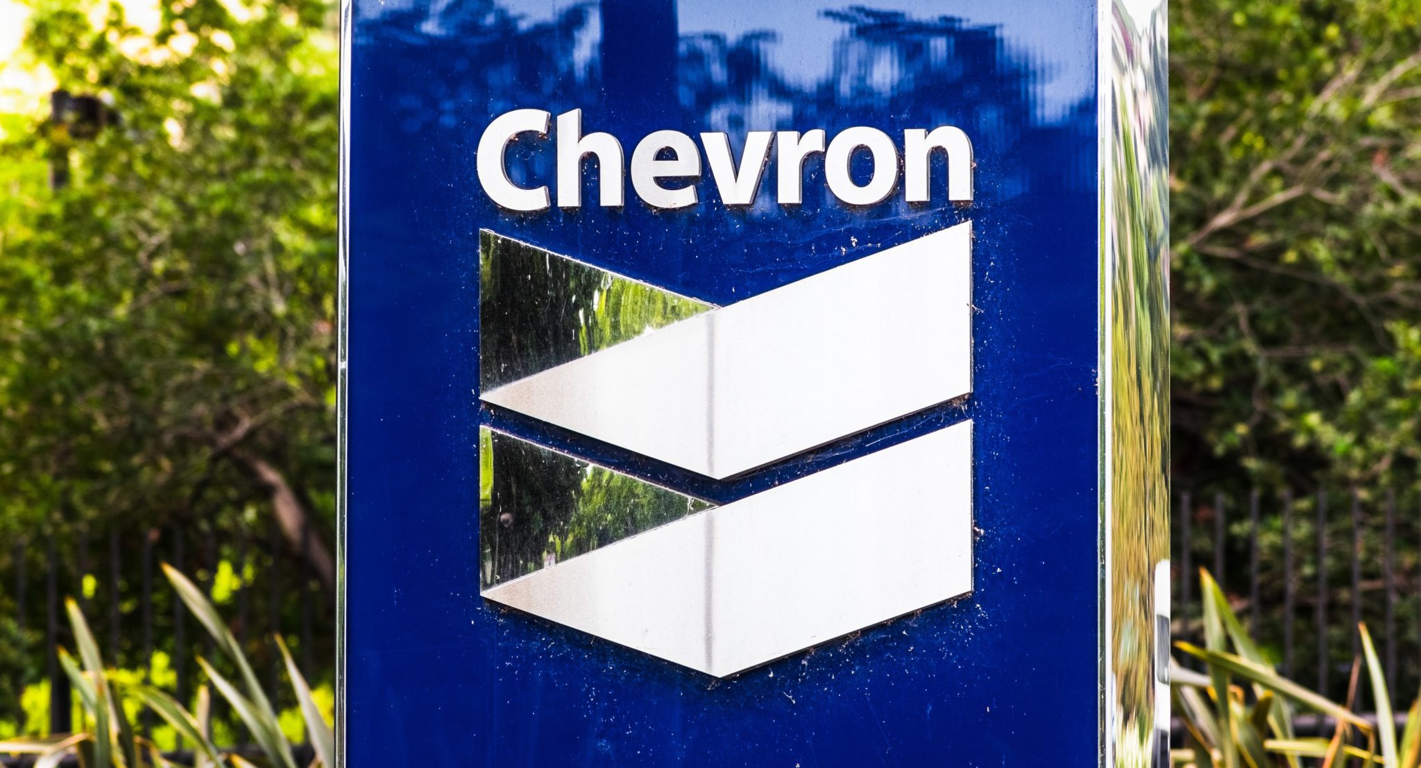 Chevron considers lithium production in latest EV bet by big oil ...