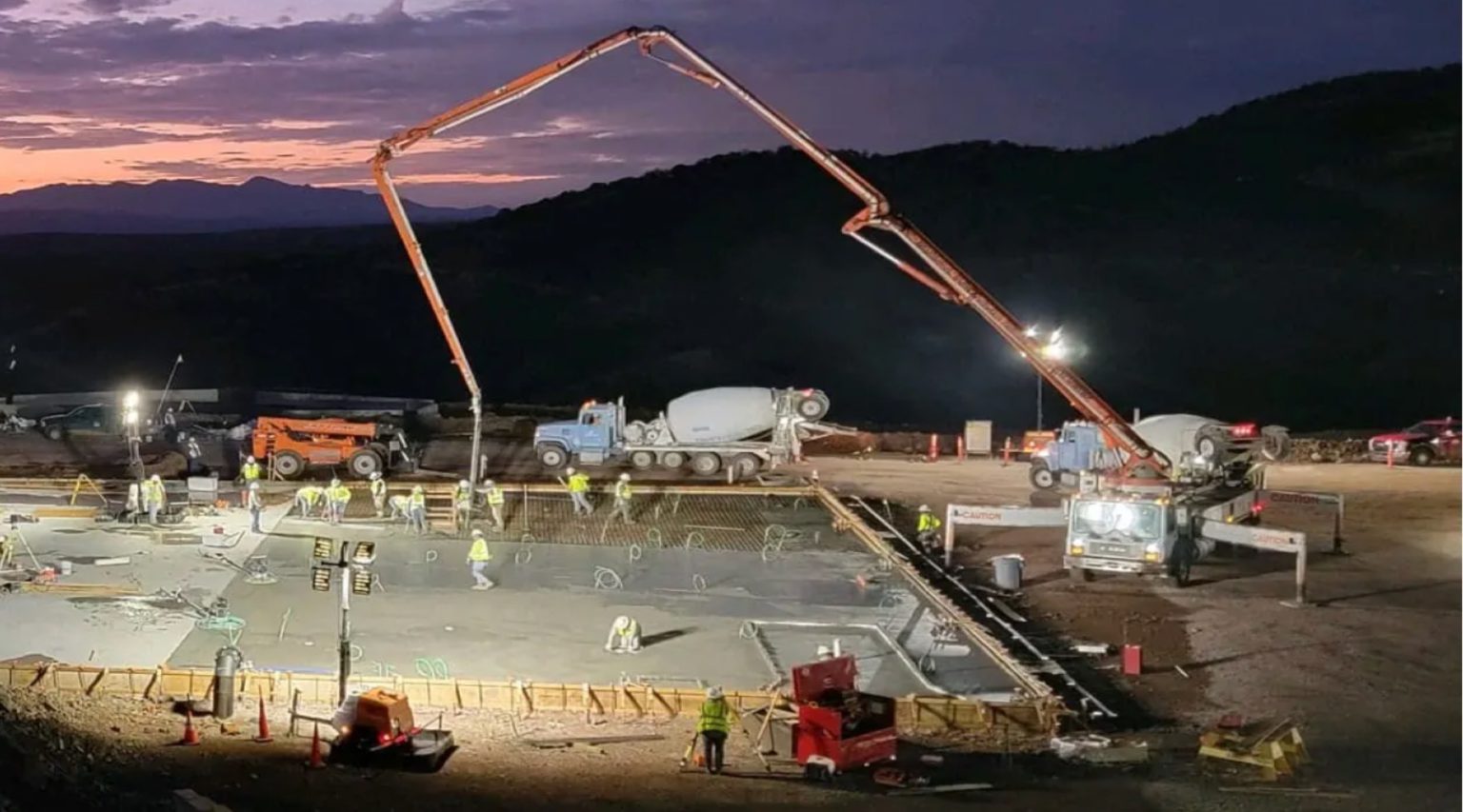 South32 takes $1.3 billion charge on Arizona project - MINING.COM