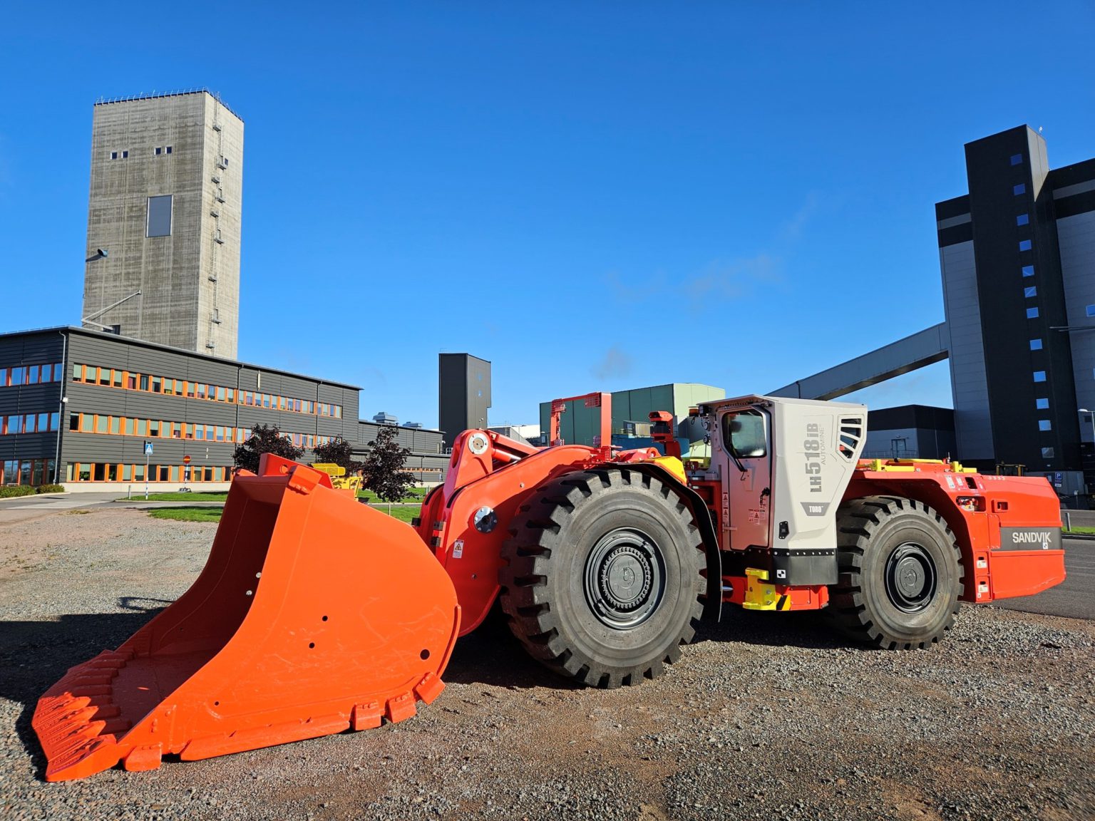 Boliden’s Garpenberg mine receives Sandvik’s first Toro LH518iB ...