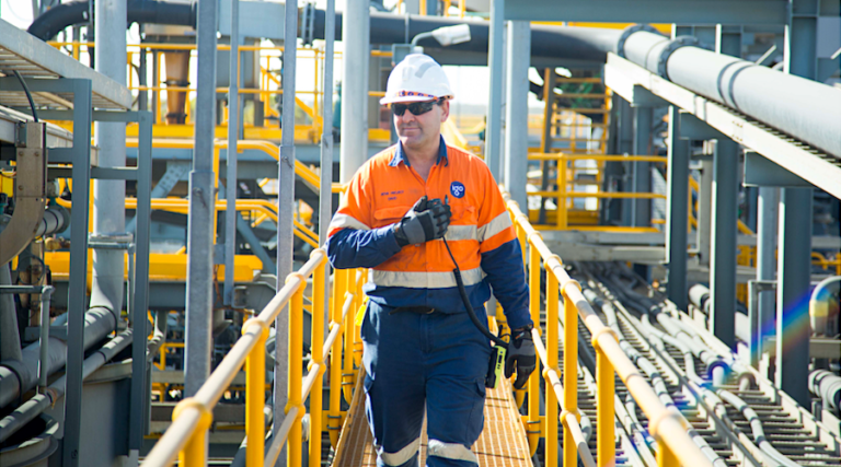 IGO stands by incoming CEO, despite Rio sacking him - MINING.COM