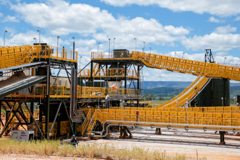 Sigma Lithium receives preliminary approval for Grota do Cirilo funding ...