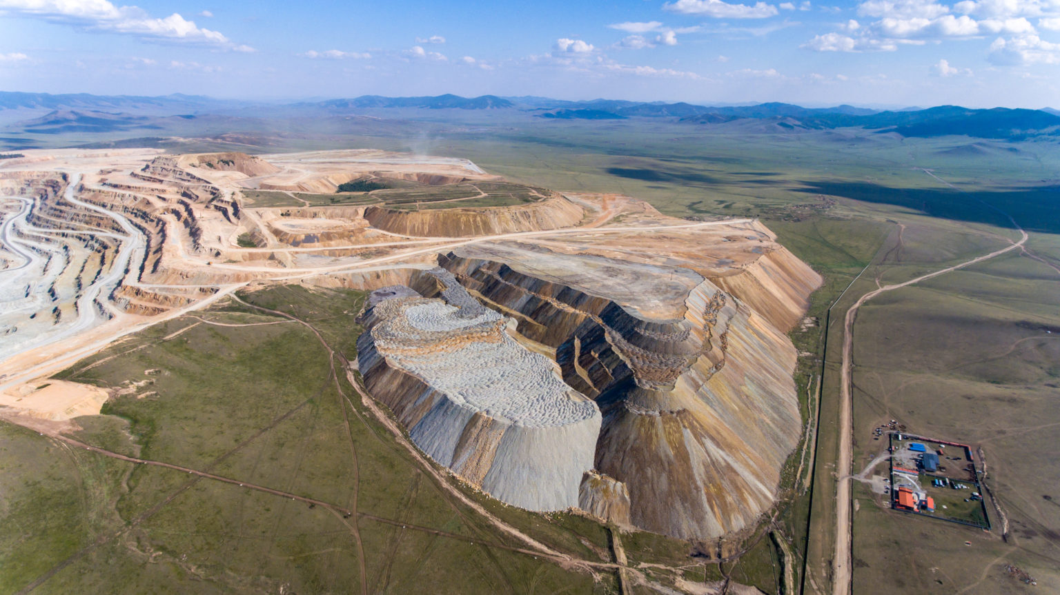 Mongolia needs mining investments ramp up to meet GDP target - finance ...