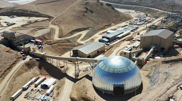 Gold Fields delays start of $1bn Chilean project until April - MINING.COM