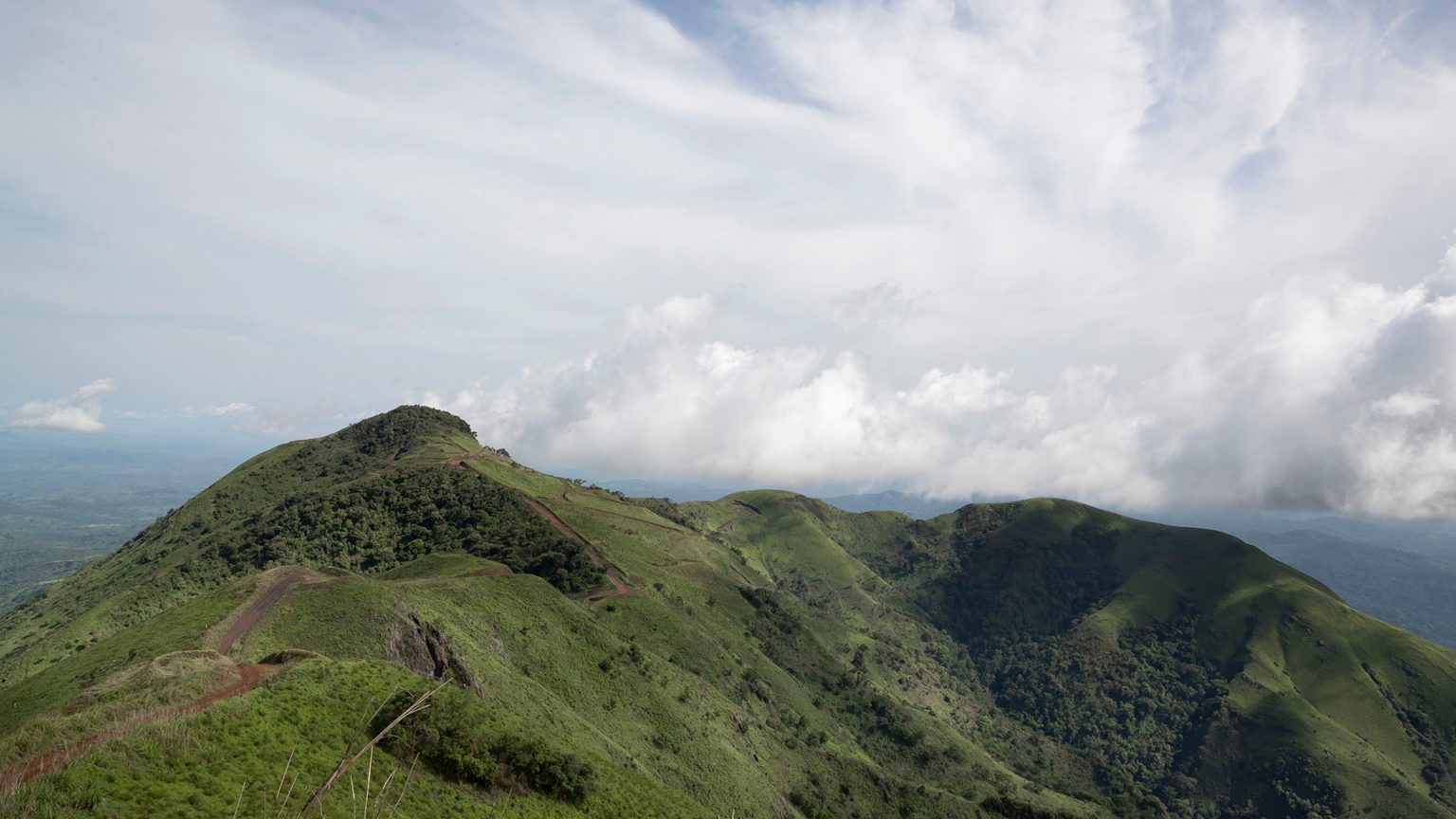 Guinea talks carbon tax on mines as it seeks $4.3 billion loans ...