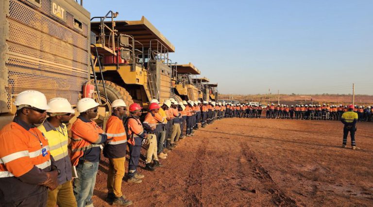 Hummingbird faces fresh headwinds at Guinea gold mine - MINING.COM