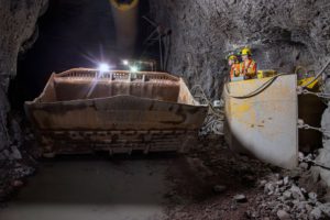 Alamos finds 15.84 g/t gold over 6 metres in new zone at Young-Davidson ...