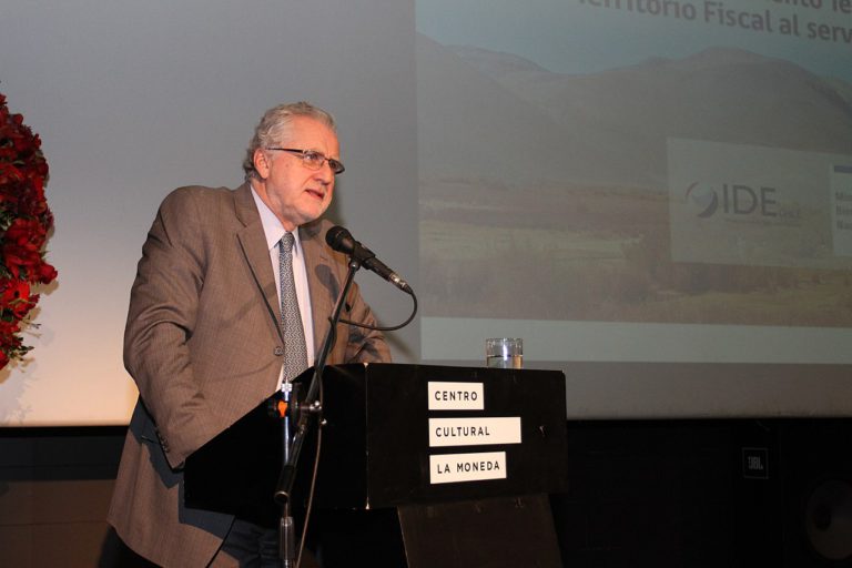 Exiting chair of Codelco also leaves lithium post - MINING.COM