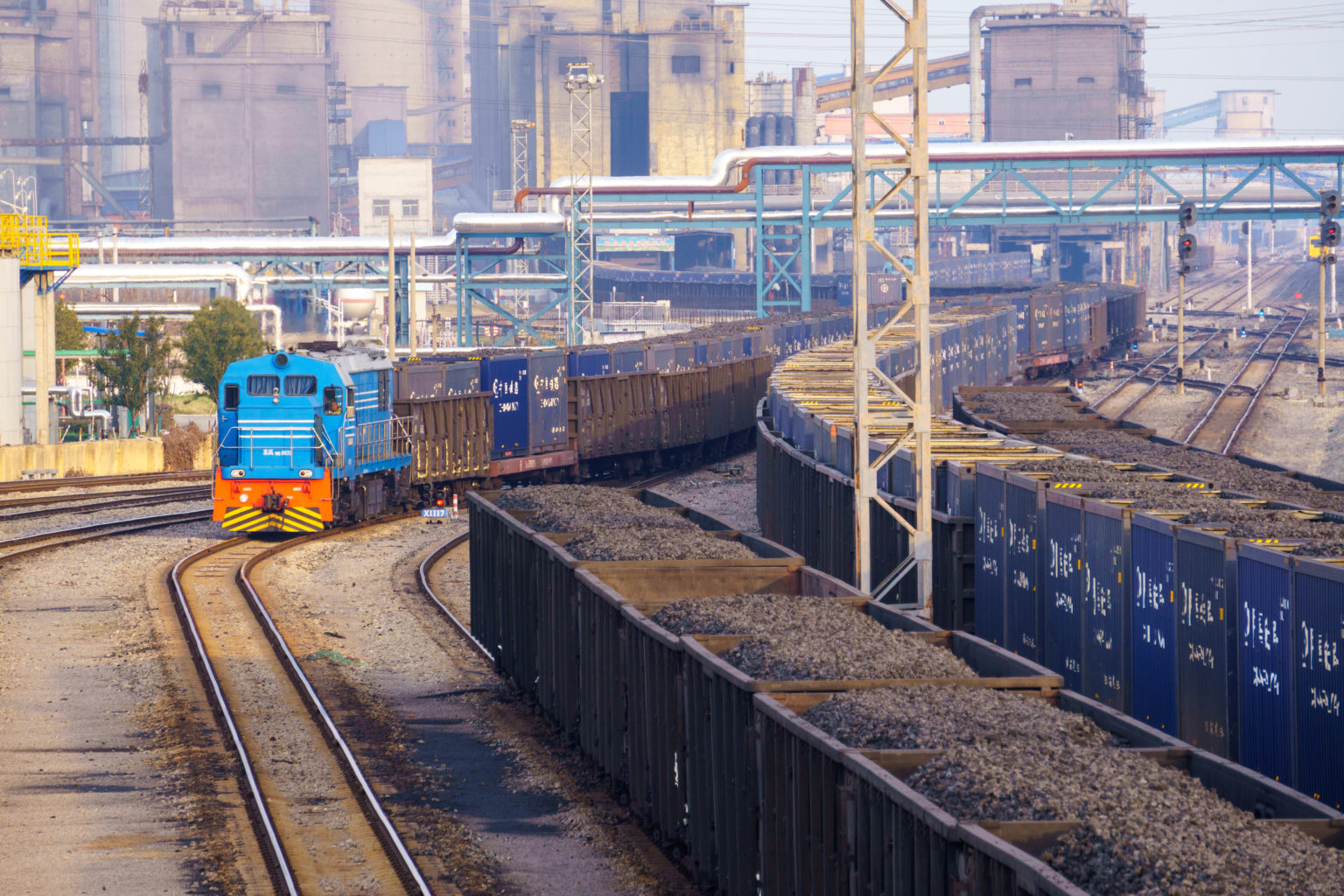 China’s coal imports post biggest annual drop - MINING.COM