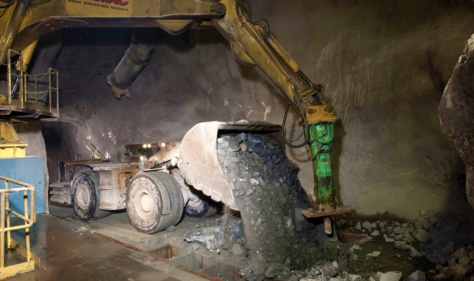 Agnico, Barrick dominate top Canadian miners - MINING.COM