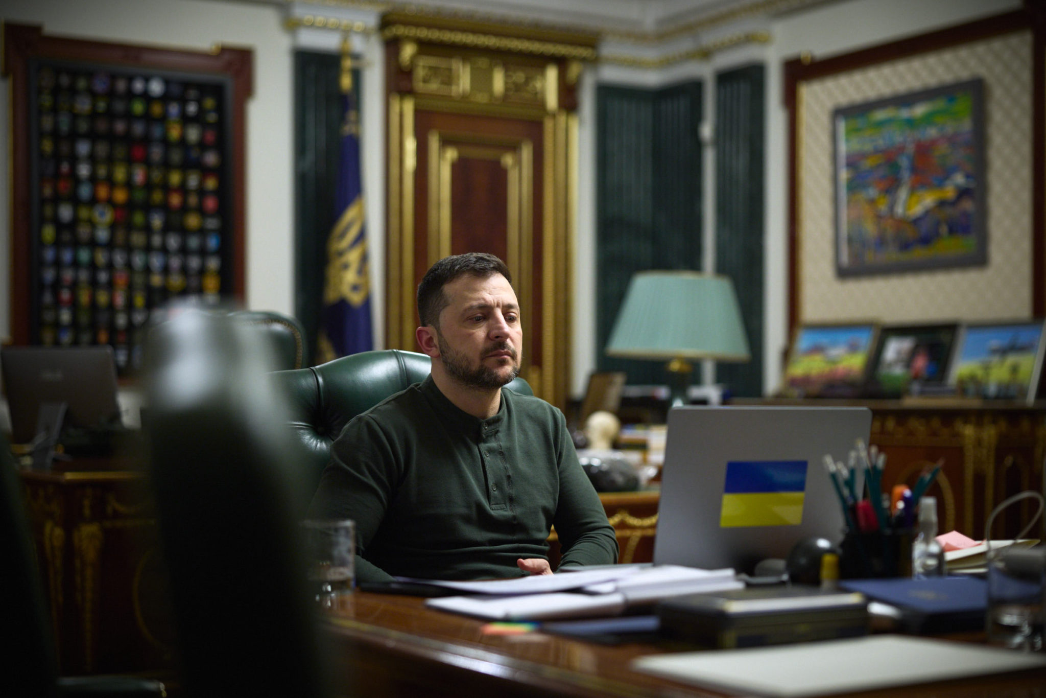 US, Ukraine ramp up talks on minerals deal during envoy trip - MINING.COM